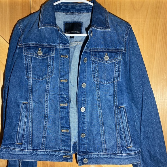 Banana Republic | Jackets & Coats | Banana Republic Denim Jacket | Poshmark